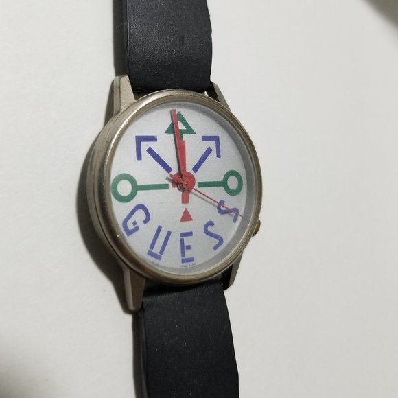 GUESS RETRO WATCH | Accessories | Genuine Guess Watch Retro Unisex ...